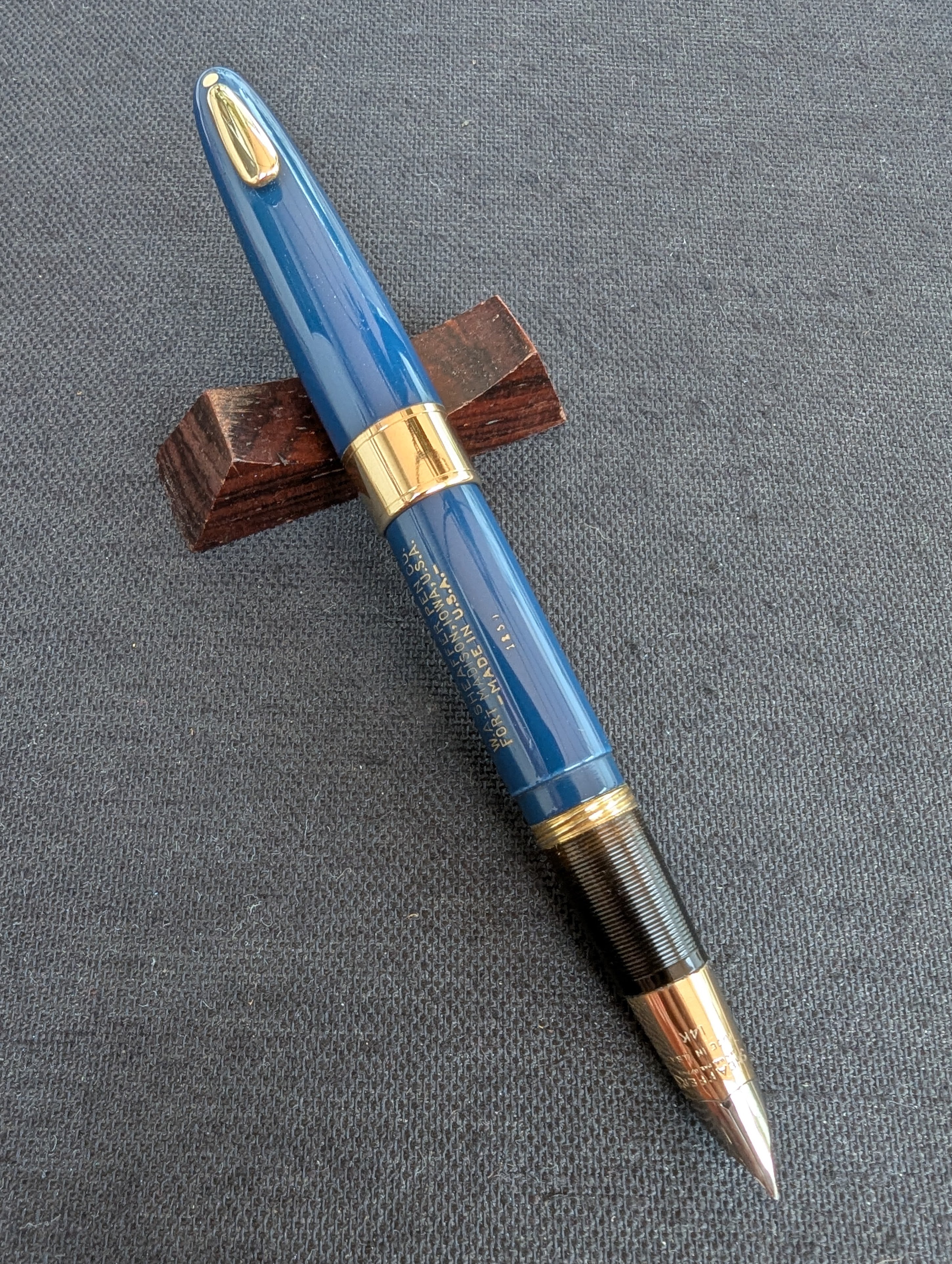 1948 Persian blue Sheaffer Triumph Tuckaway Valiant - fine-medium poin ...